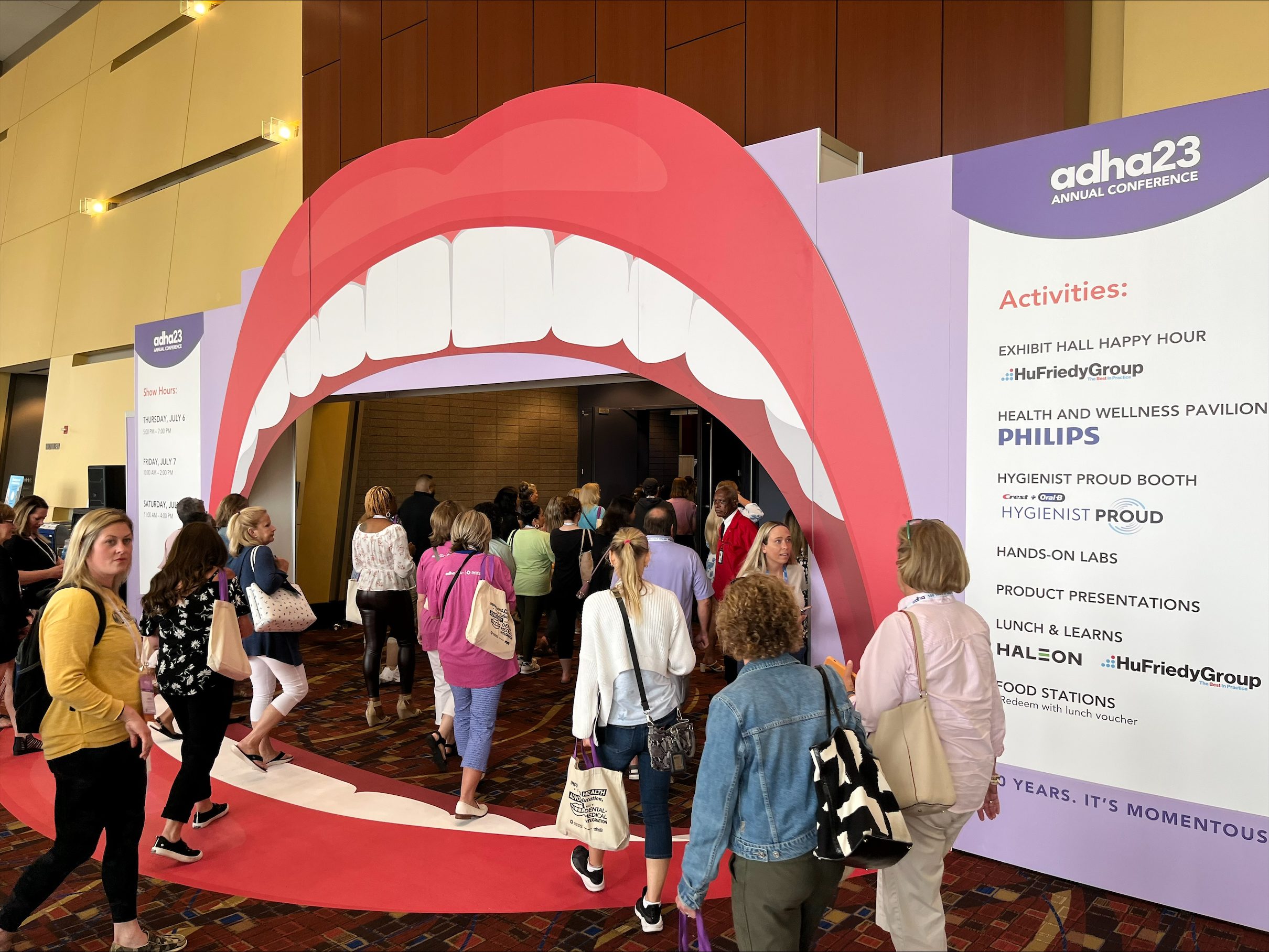 Providing Exhibition & Tradeshow Services to Anaheim, CA Conventions